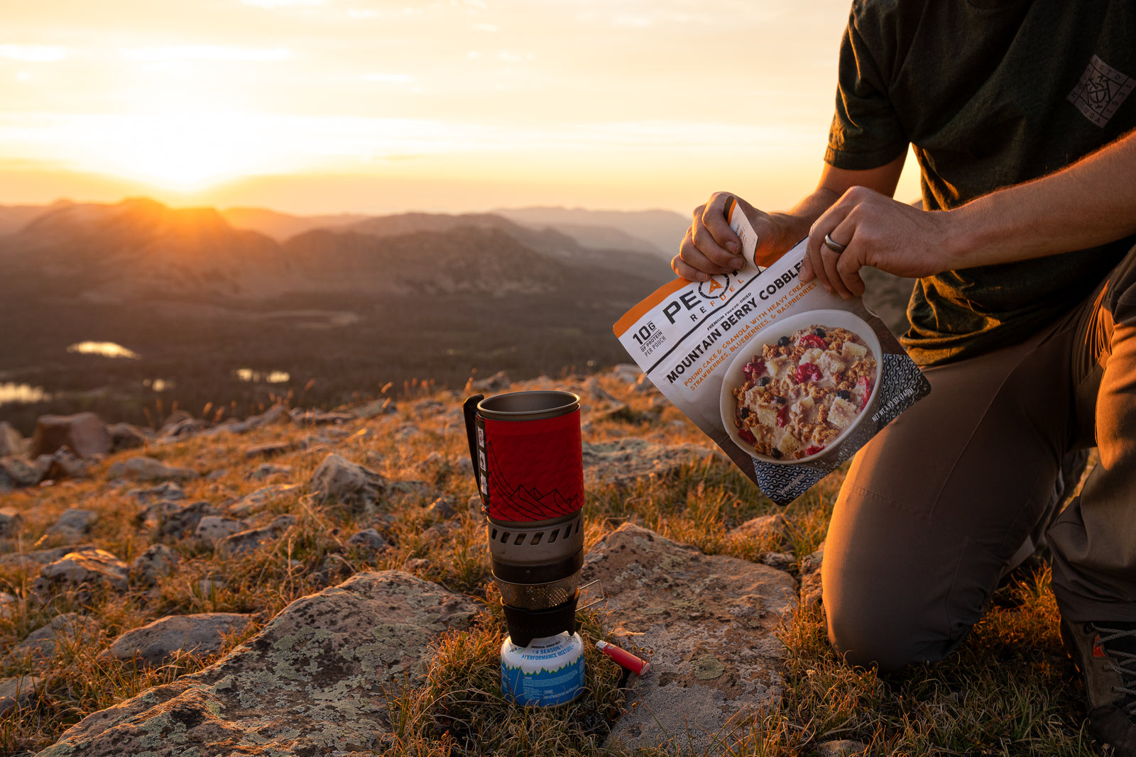 Peach Cobbler | Backpacking Dessert | Peak Refuel
